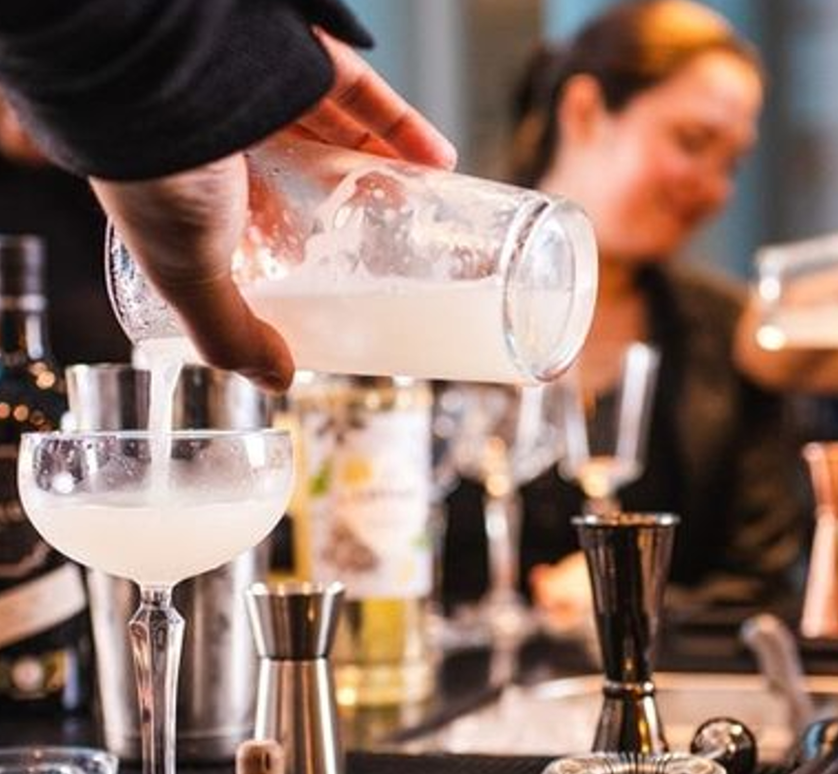 About Us - Shake & Mix Cocktail Classes
